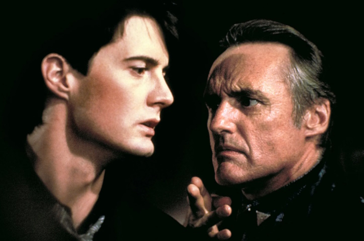 blue velvet 1 – Mutant Reviewers
